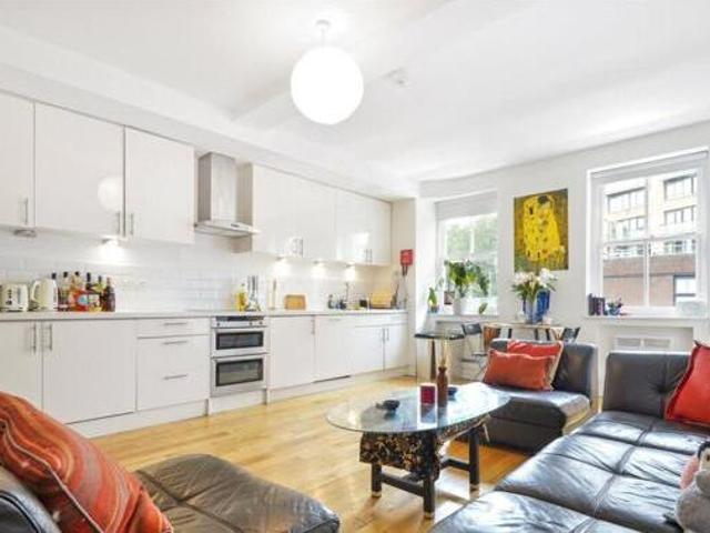 Praed Street, Paddington, 2 Bedroom Flat