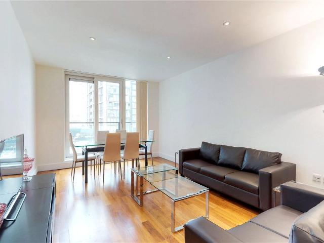 Praed Street, Paddington W2, 2 bed flat to rent, £3,748 pcm | PrimeLocation