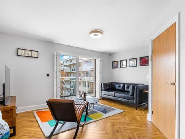 Prague House, Ezel Court, 2 Bedroom Apartment