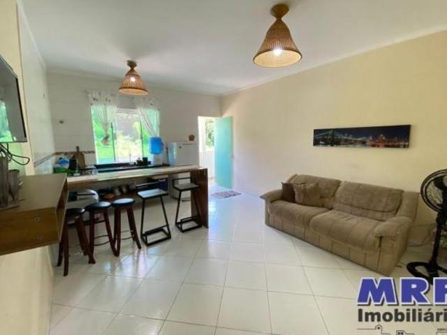 Praia da Maranduba, apartamento à venda, com escritura, condomínio com piscina! AP 00555