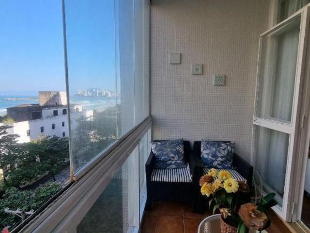 Praia das Pitangueiras, Frente Mar, Vista Mar,2 dormitórios à venda, 100 m² por R$ 800.000 Guarujá
