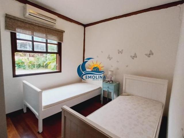 Praia de Maresias 4 quartos sendo 2 suítes hidromassagem piscinas e quadras