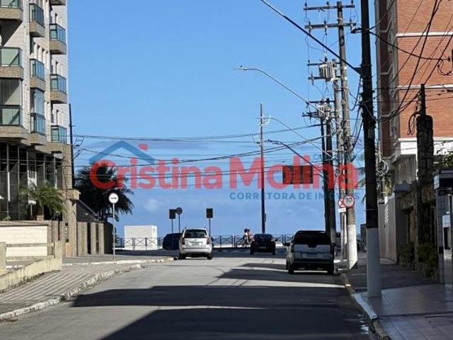 PRAIA GRANDE 2 DORMITÓRIOS 2 BANHEIROS 1 ELEVADOR VAGA 100 METROS DA PRAIA