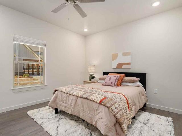 Prairie at Chaffee Crossing Studio Apartment for Rent at 1800 Frontier Rd, Barling, AR 72923