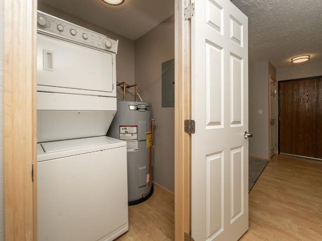 Prairiewood Estates 2 Bedroom Apartment for Rent at 3301 17th Ave S, Fargo, ND 58103 Westgate