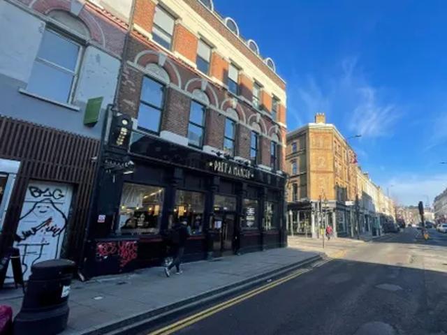 Pret A Manger, 121 Bethnal Green Road, Spitalfields, London, E2 7DG, United Kingdom | 2 bed apartment for rent #166027885 | Rentberry