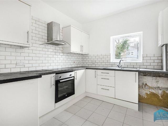 Pretoria Road North, Tottenham, London N18, 4 bed terraced house to rent, £2,700 pcm | PrimeLocation
