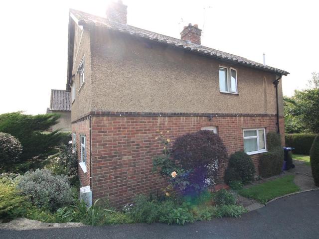 Pretoria Road, Canterbury Student/Sharer Accommodation CT1, 3 bed shared accommodation to rent, £1,200 pcm | PrimeLocation