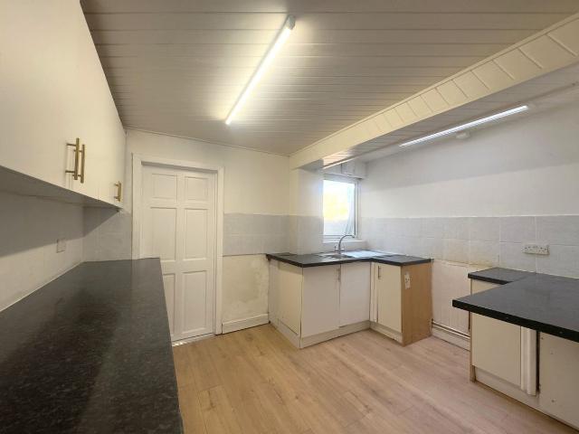 Pretoria Road, Gillingham ME7, 3 bed terraced house to rent, £1,425 pcm | PrimeLocation