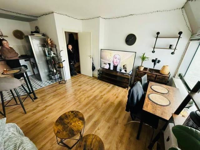 Pretty City Center 1 Bed Flat Parking Available