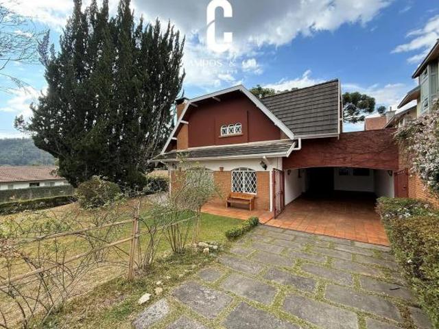 Preço Especial de R$ 2.500,000 para R$ 2.000,00 no Capivari em Campos do Jordão Alto padrão com 6