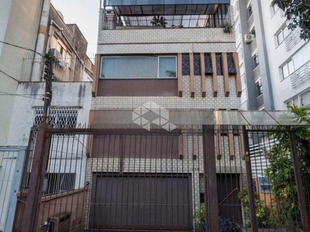 Predio 2 apartamentos Bairro Auxiliadora