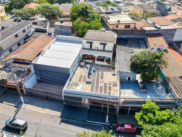 Prédio com renda para venda em Pirituba