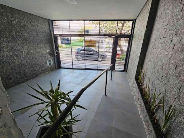 PRÉDIO COMERCIAL NA GUAICURUS