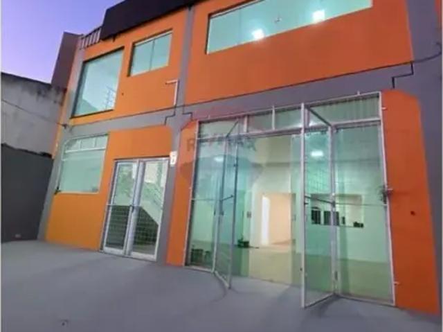 Predio comercial no jardim faculdade