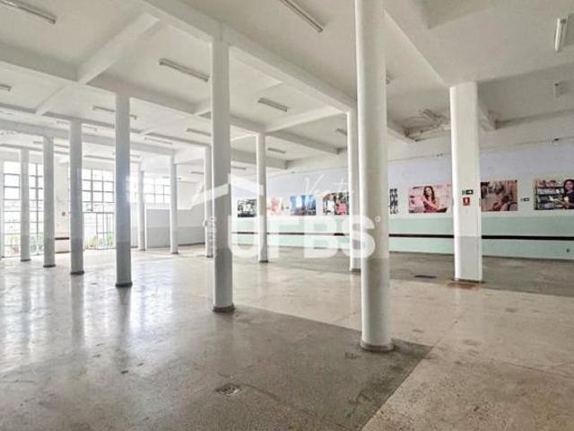 Prédio Comercial Av. Goiás