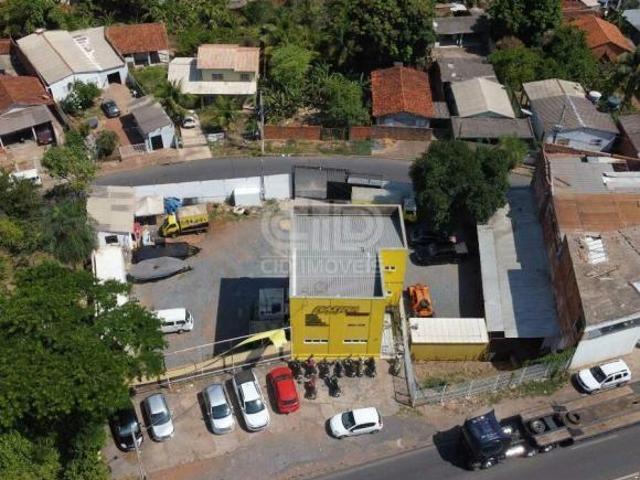 Prédio comercial à venda com 1.520 m² na Av. Ulisses Pómpeu de Campos
