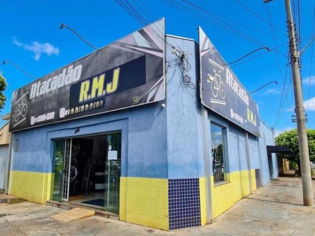 Prédio Comercial Centro Três Lagoas / MS