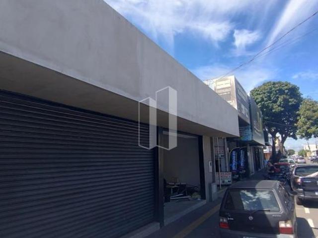 Prédio comercial com 500 m² e 2 salas para renda no bairro Campinas
