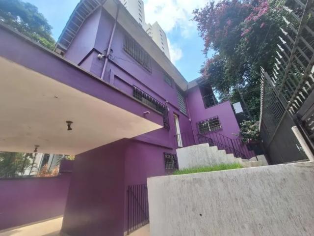 Predio comercial com 5 salas e 2 vagas fl26