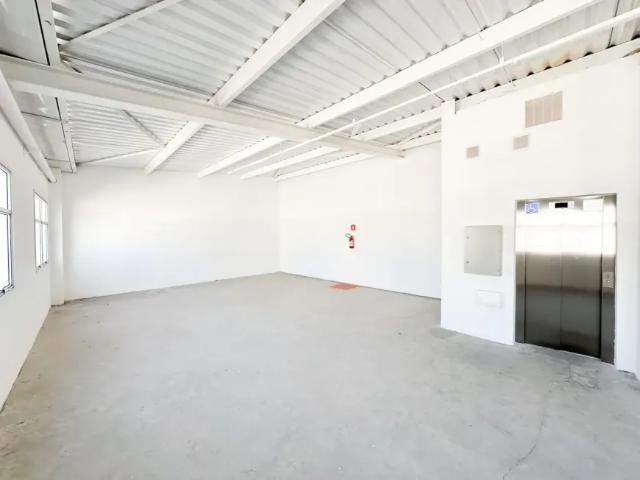 Prédio comercial com 1334m² para locação vila formosa