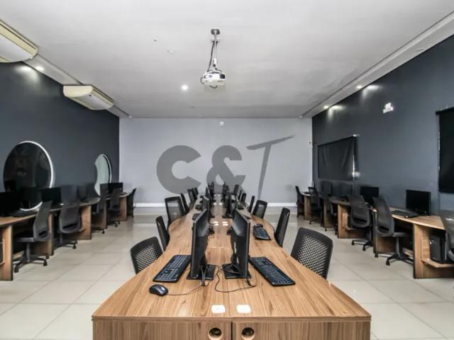 Prédio Comercial com 1.334m² à Venda ou para Alugar na Chácara Santo Antônio São Paulo/SP