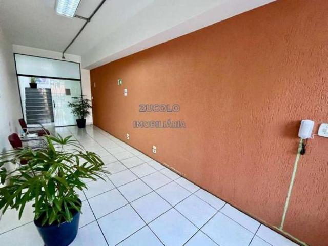 Prédio comercial com 3 pavimentos em excelente localização, próximo a Rodovia Anchieta, fácil acesso