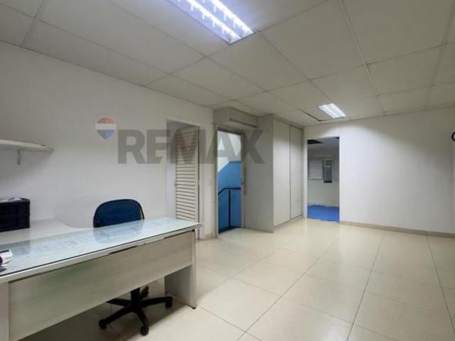 Predio Comercial com 3 Pavimentos, no coração do Guará 2, QE 28
