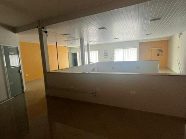 PRÉDIO COMERCIAL DE 1.200 M² EM RUDGE RAMOS ALTO PADRÃO, COMPOSTO POR TÉRREO, 1º ANDAR E SUBSOLO 30