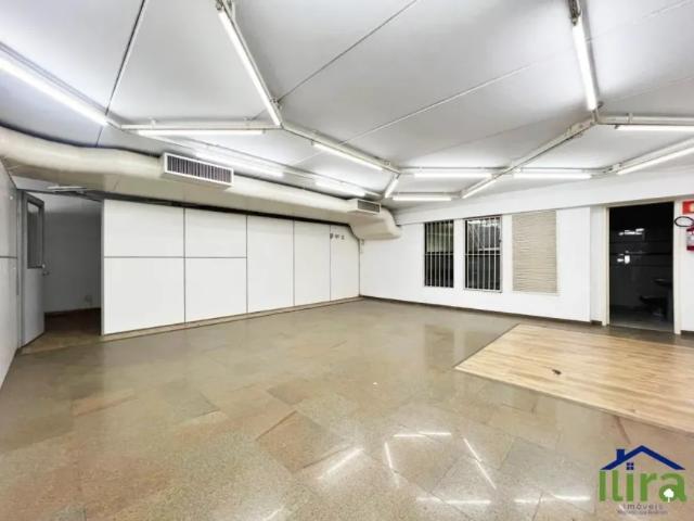 Predio Comercial de 663m², 2 Pavimentos, 4 Vagas Na Av. Dos Autonomistas, Centro, sp