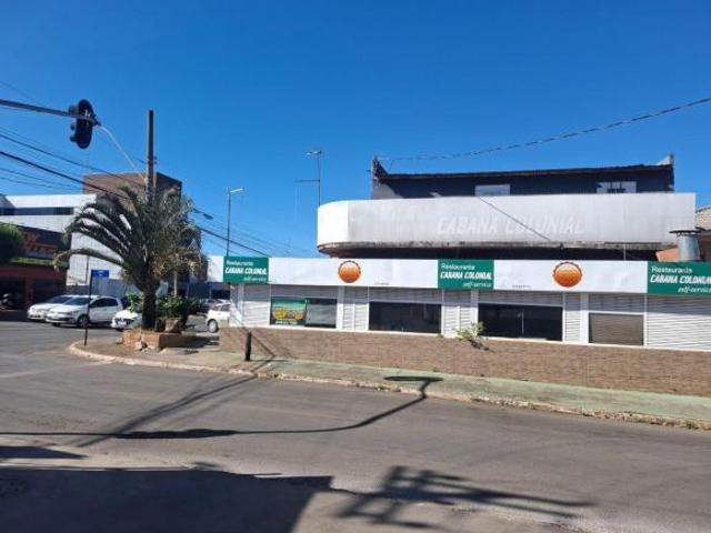 Prédio comercial de 900 m² à venda em Taguatinga Norte
