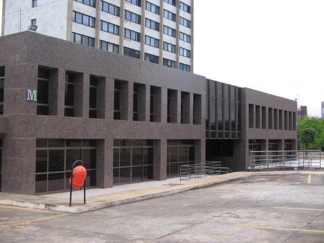Prédio Comercial e 1 banheiro para Alugar, 2575 m² por R$ 130.000/Mês