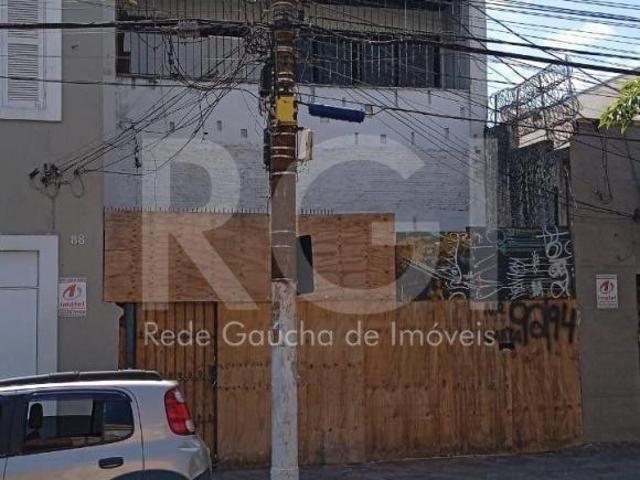 Predio Comercial e Residencial