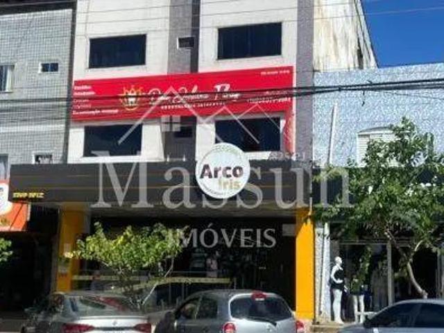 Prédio Comercial e Residencial de 512m² na Avenida Principal – Paranoá