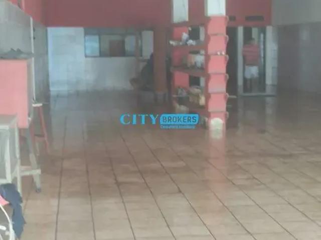 Prédio Comercial em Jardim Santa Vicência com 990.00 m², 4 vaga s