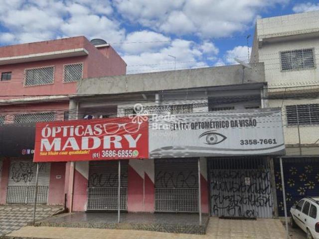 Prédio Comercial em Recanto das Emas