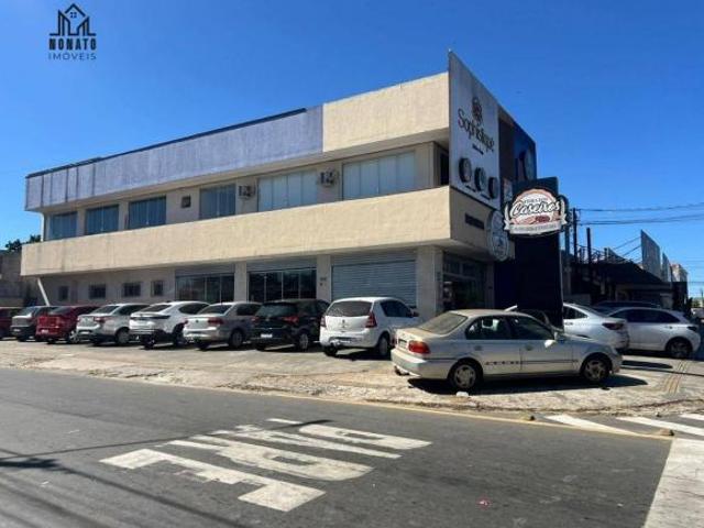 Prédio Comercial em Senador Canedo com Salas Comerciais e Aluguel de R$ 17 Mil em Av. Principal