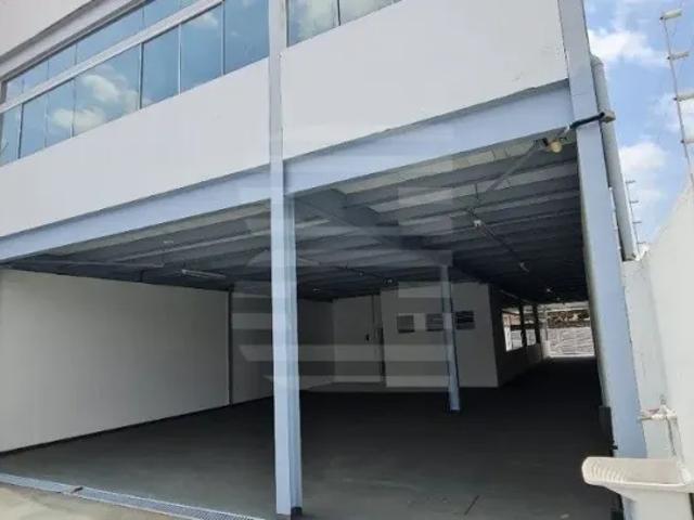 Prédio comercial para alugar no Taquaral, de 704,4 m² de área útil, 3 andares