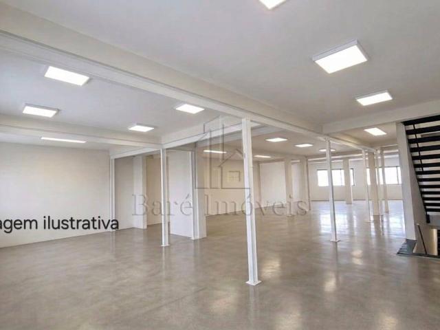 Prédio Comercial para Locação no Planalto | 493 m² | Avenida Movimentada