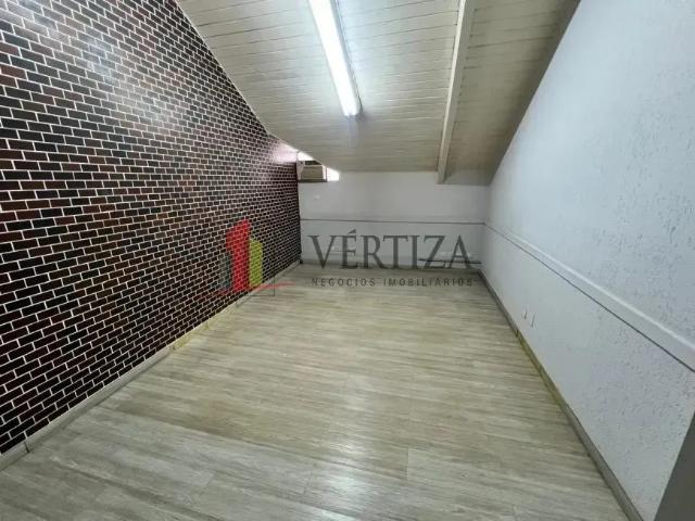 Prédio comercial para locação com 500 m² em Pinheiros