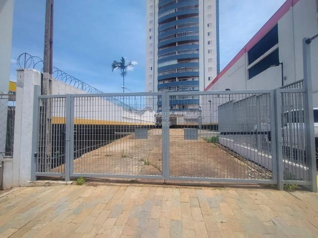 Prédio Comercial para venda e aluguel em Centro em Araraquara São Paulo de 542.00m² com 17 Garagens