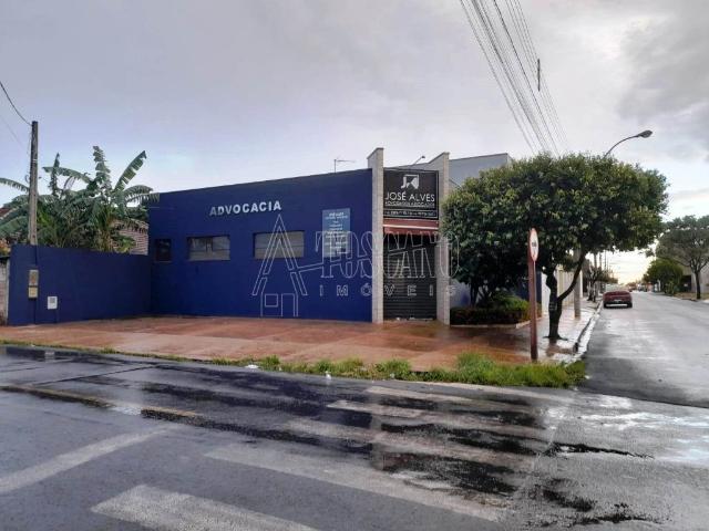 Prédio Comercial para venda em Centro em Américo Brasiliense São Paulo de 242.00m² com 2 Quartos, 2 Suítes e 6 Garagens