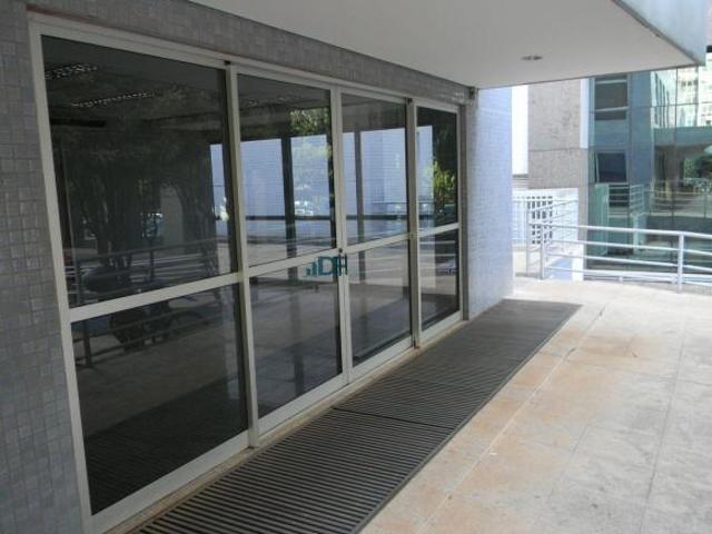 PRÉDIO COMERCIAL SAUS COM 5 PAVIMENTOS