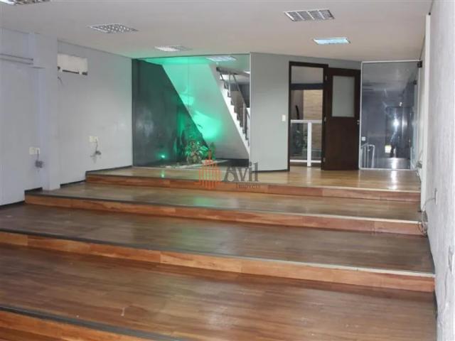 Prédio Comercial 980m² para Locação no Tatuapé