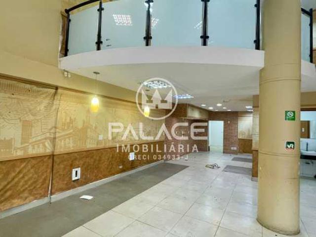 Predio Coml. para alugar no Centro Piracicaba 3 Dorms