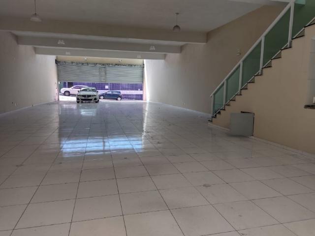 Predio Coml. para alugar no Jardim Donini Diadema 3 Dorms