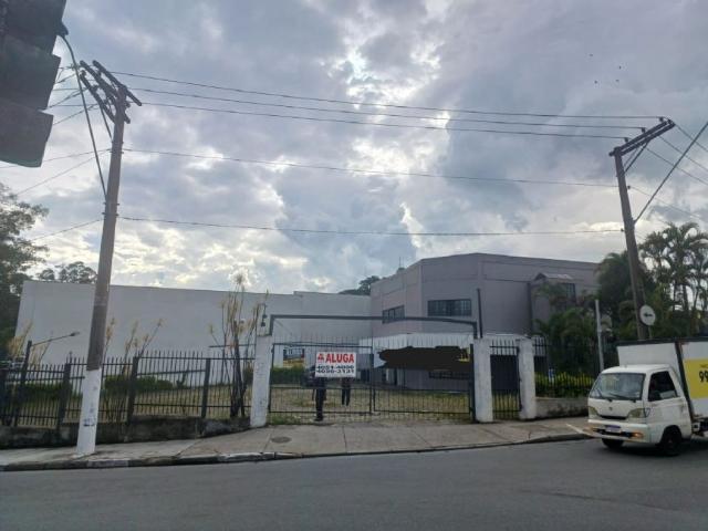 Predio Coml. para alugar no PIRAPORINHA Diadema 3 Dorms
