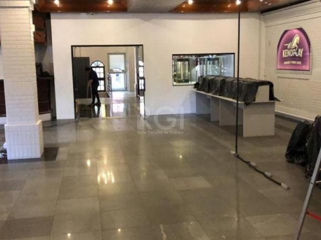 Prédio à Venda 1650m², 18 vagas Menino Deus