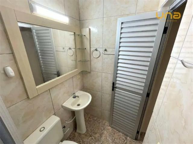 Prédio à venda, 225 m² por R$ 650.000,00 Centro Guaratuba/PR