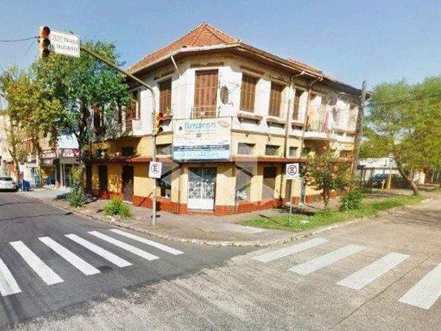 PRÉDIO À VENDA, COM LOJA TÉRREA + 3 APARTAMENTOS, NO BAIRRO SÃO GERALDO